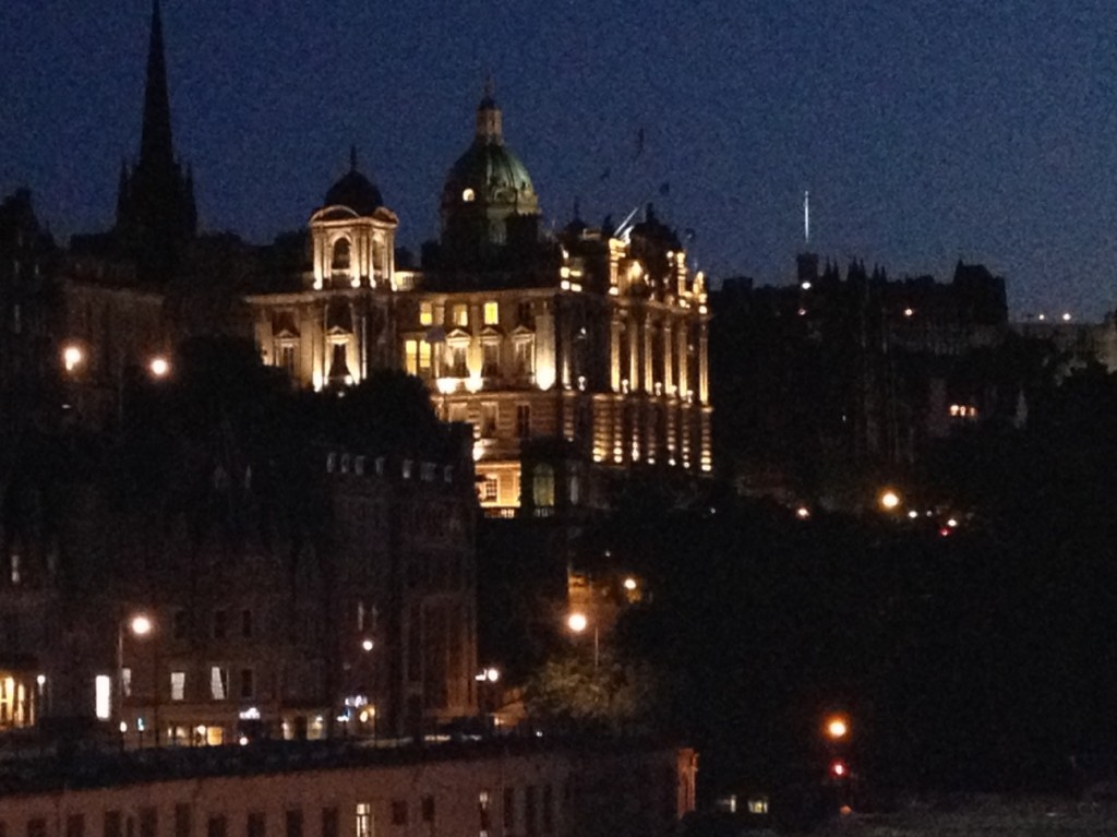 Theater Review: A Romp Through This Year's Edinburgh Fringe Festival ...