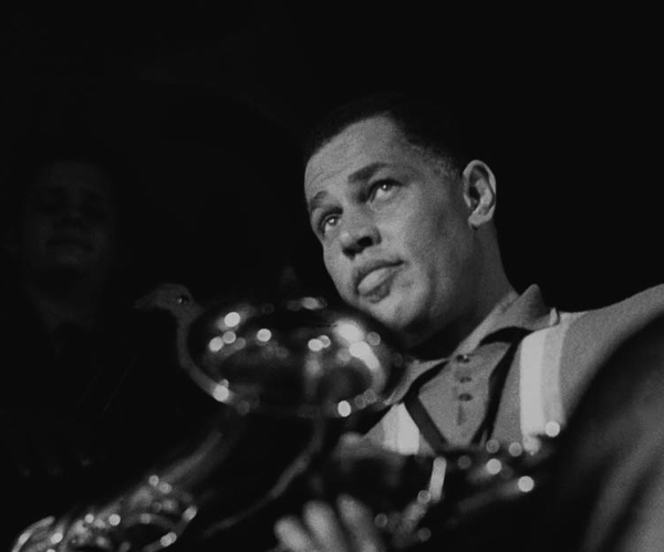 Jazz/Book Review: Saxophonist Dexter Gordon - Portrait of a ...