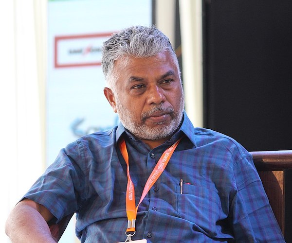 Book Review: "Pyre" - A Powerful Romeo & Juliet Fable That Centers on ...