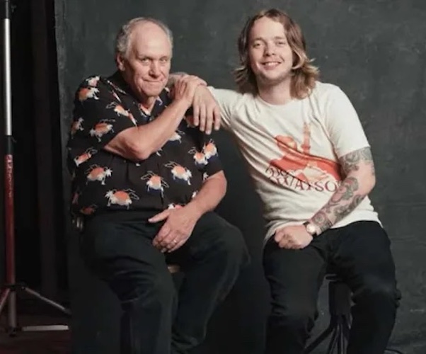 Bluegrass Album Review: "Dad/And/Me" - Billy Strings Sings of Things ...