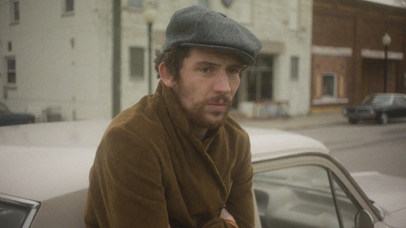 Film Review: Kelly Reichardt’s "The Mastermind" Turns Art Theft into ...